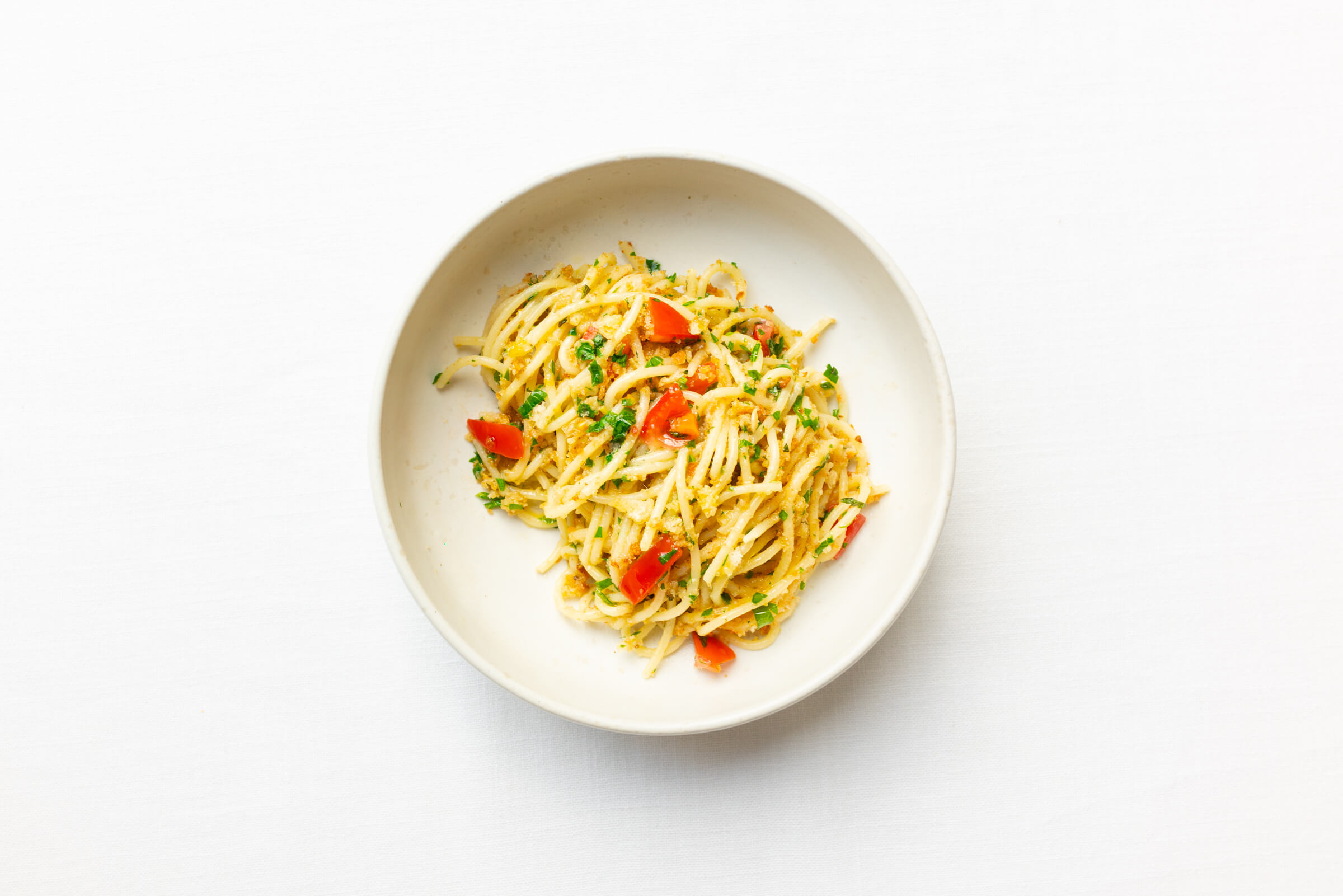 Spaghetti mit Sardellen und Tomaten – Splendido